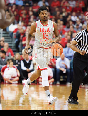 Ohio State guard JaQuan Lyle, right, works against North Carolina ...