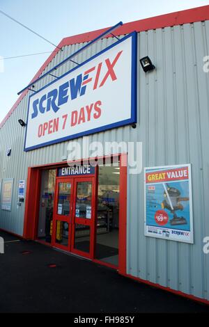 A Screwfix store in Rotherham South Yorkshire Stock Photo - Alamy