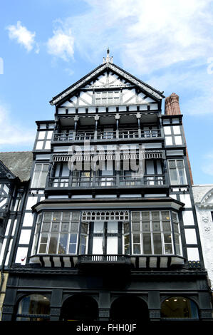 Timber house, Chester Stock Photo - Alamy