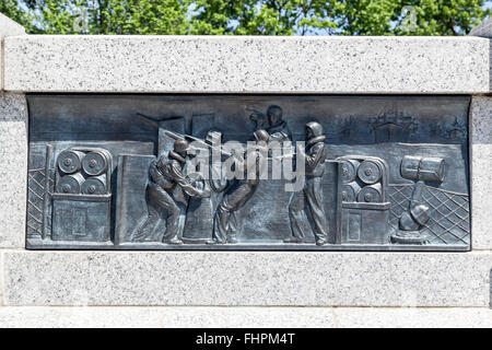Bas Relief World War II memorial in Washington DC Stock Photo - Alamy
