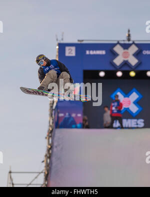 Tyler Nicholson of Canada competes in the men's snowboard slopestyle ...