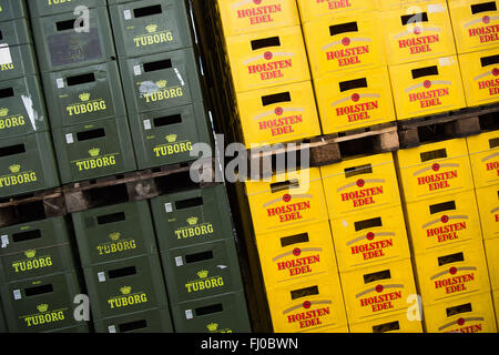 (dpa) - Beer crates are piled up in a supermarket in Cologne, 29 ...