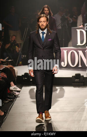 Sydney, 3 Feb 2016. A model wearing Ted Baker during a rehearsal ahead ...