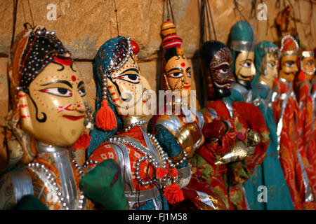A traditional Rajasthani puppet show in Jaipur, Rajasthan, India Stock ...