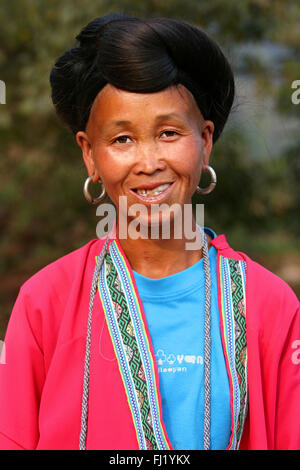 Yao Woman in Yunnan Stock Photo - Alamy
