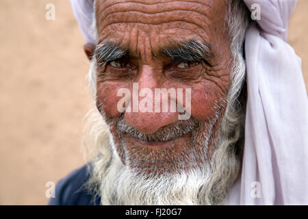 Portrait of an afghan man with a white beard, Badakhshan province Stock ...