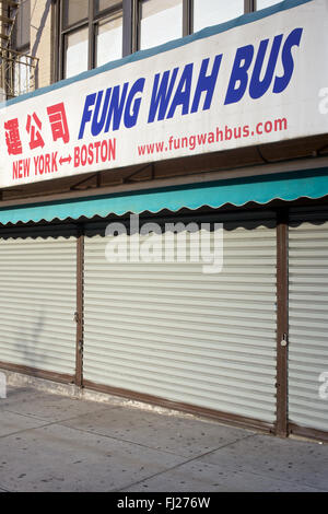 Fung Wah Chinatown Bus Company in Chinatown, Manhattan, New York City ...