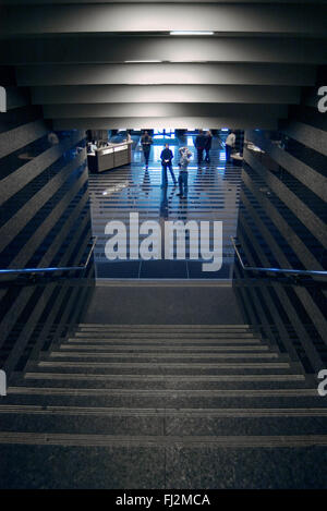 The architecture of the lobby in the San Franciso Museum of Modern Art ...