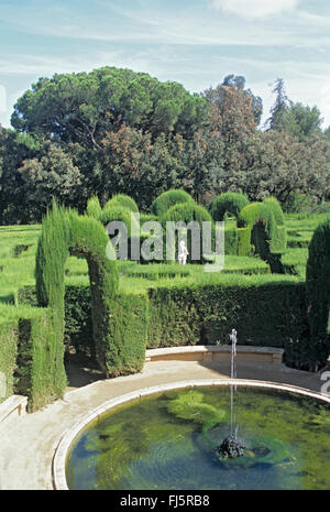 Labyrinth parc, Parc del Laberint Horta, Barcelona Stock Photo - Alamy