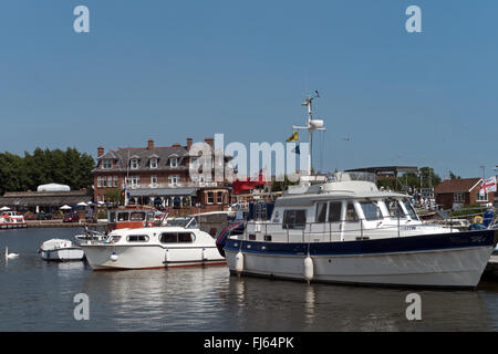 Wherry Hotel, Oulton Broad, Lowestoft, Suffolk, England Stock Photo - Alamy