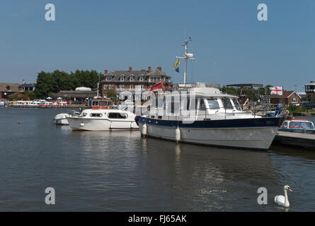 Wherry Hotel, Oulton Broad, Lowestoft, Suffolk, England Stock Photo - Alamy