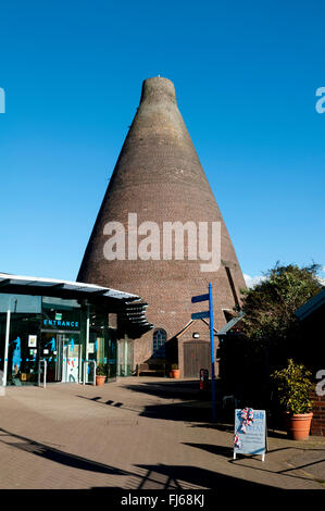The Red House Glass Cone at Wordsley near Stourbridge West Midlands ...