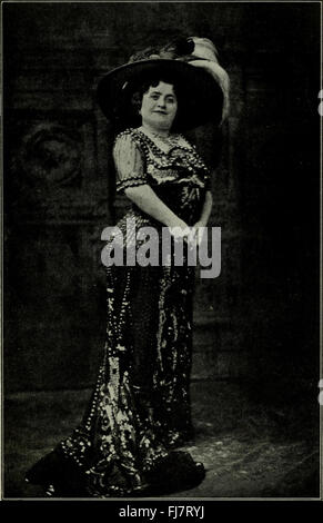 A historical account of the prominent opera singers of the early 20th ...