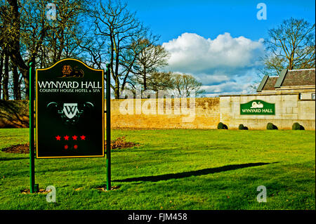 Golden Gates, Wynyard Hall Stockton on Tees Stock Photo - Alamy