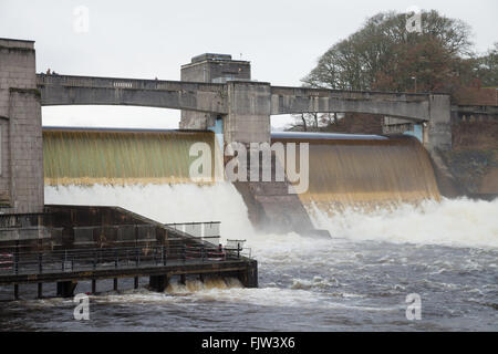 Pitlochry hydroelectric dam power station and salmon ladder Scotland UK ...