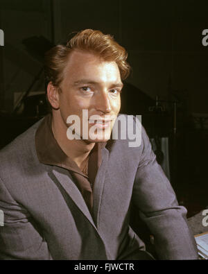 FRANK IFIELD Australian singer about 1960 Stock Photo - Alamy