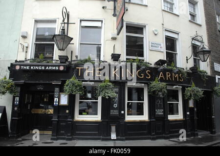 The Kings Arms - a pub in Shepherd Market, Mayfair, London Stock Photo ...