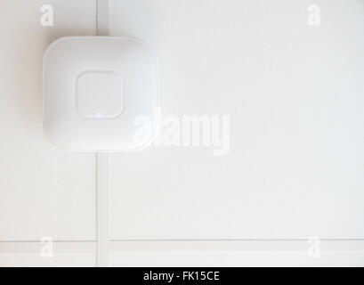 Wifi router or Wireless Access Point Omni type setup at ceiling for ...