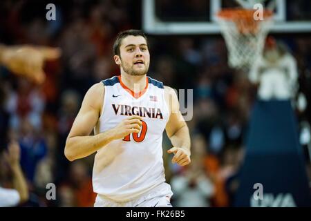 Virginia center Mike Tobey (10) during the NCAA Basketball game between ...