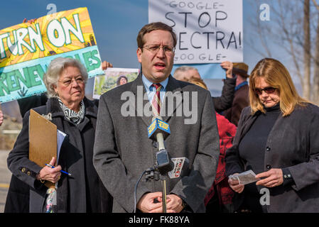 Verplanck, United States. 07th Mar, 2016. Stop Algonquin Pipeline ...