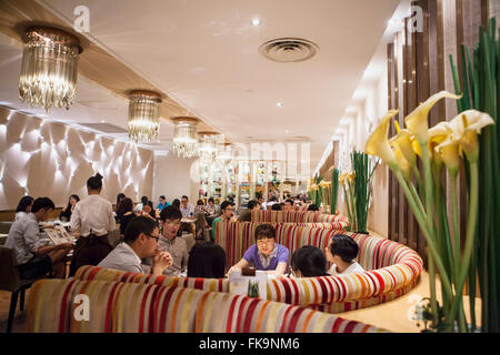 Tee Mall, Guangzhou, China Stock Photo - Alamy