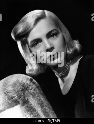 LIZABETH SCOTT in PAID IN FULL (1950), directed by WILLIAM DIETERLE ...