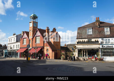 Largely Victorian High Street in Wimbledon Village, pretty suburb in ...