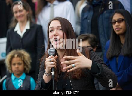 Eugene, Oregon, USA. 9th Mar, 2016. Lead attorney JULIA OLSON speaks on ...