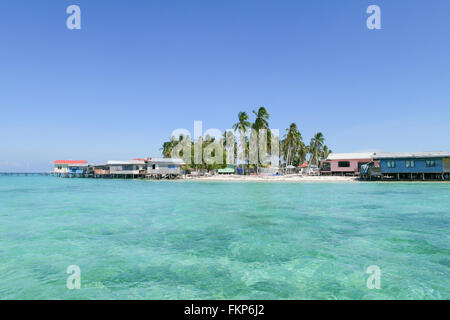 Omadal Island village located in Semporna, Sabah, Malaysia Stock Photo ...