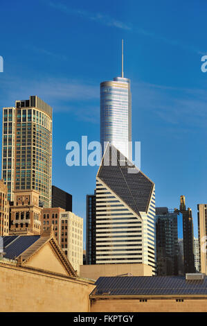 Crain Communications Building, Chicago, USA Stock Photo - Alamy