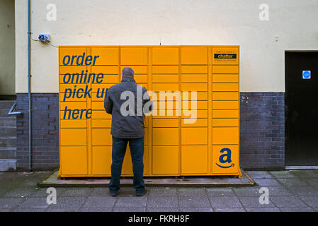 An Amazon parcel collection point in Edinburgh Stock Photo - Alamy