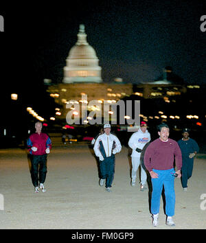 Jogging on the Mall US Capitol Washington DC USA Stock Photo - Alamy