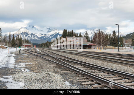 Banff Heritage Railway Station and Rocky Mountaineer Pacific Train Line ...
