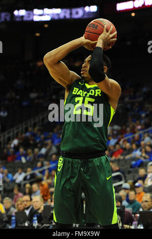 Baylor guard Al Freeman (25) attempts a shot over Savannah State ...