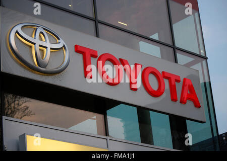 Markenname: "Toyota", Berlin Stock Photo - Alamy