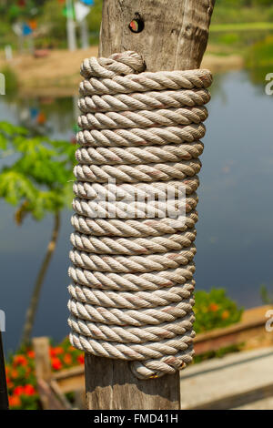 Pillar wrapped with Rope at Harbor Stock Photo: 18431011 - Alamy