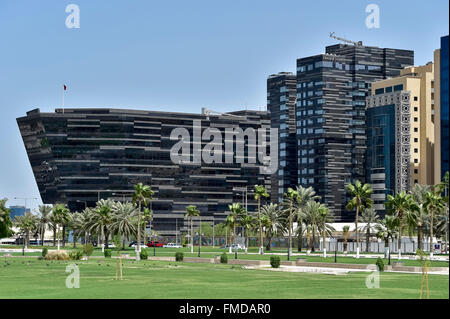 Al-Hitmi Office Building in Doha,Qatar Stock Photo - Alamy