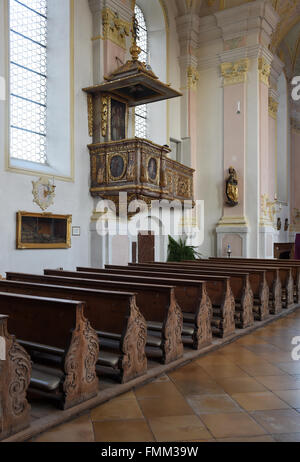 Zorneding, Germany. 09th Mar, 2016. People form a chain of lights along ...
