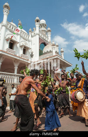 SABARIMALA TEMPLE KERALA Stock Photo - Alamy