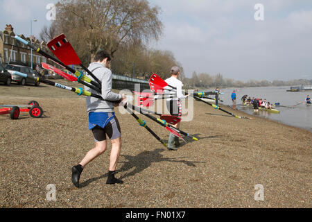 Putney London,UK. 13th March 2016. Rowing clubs take to the water on a ...