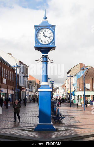 Redcar High Street and Clock Tower, shops such as Dixons and Freeman ...