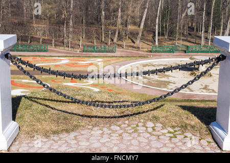 Decorative fence hanging chain obstruction Stock Photo - Alamy