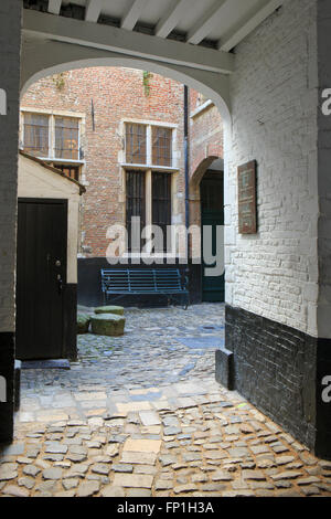 The medieval alley named "Vlaeykensgang" (1591) in Antwerp, Belgium ...