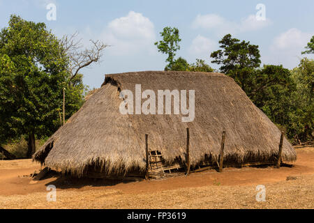 Traditional Phnong house, Pnong, Bunong, Senmonorom, Sen Monorom ...