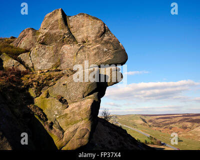 Ramshaw Rocks bouldering climbing crag winking man The Roaches Peak ...