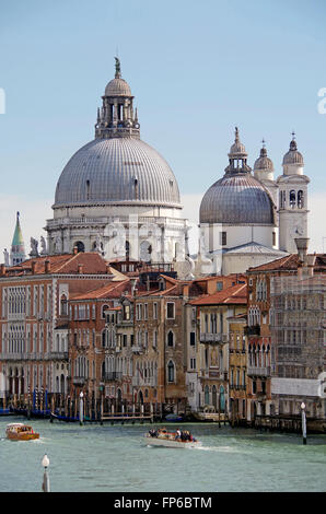 Bend in the Grand Canal in Venice seen from S.Toma; Venezia - Canal ...