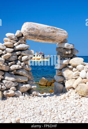 stone beach on sea at summer Stock Photo - Alamy