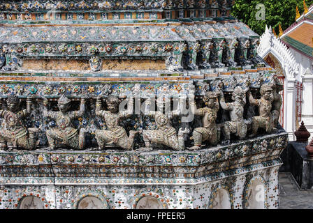 Mythological beasts on a temple in Bangkok, Thailand Stock Photo - Alamy