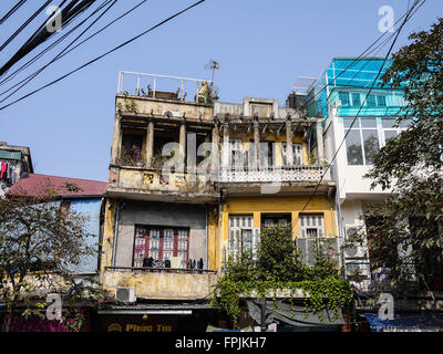 Yellow house, Old Quarter, Hanoi, Vietnam, Asia Stock Photo - Alamy