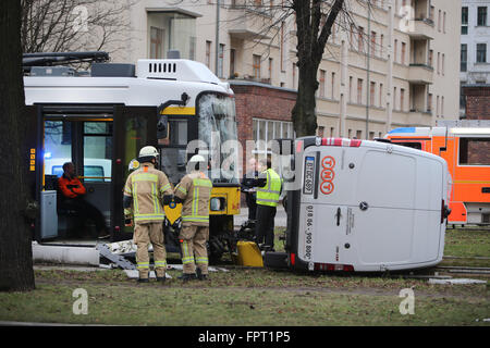 A tram crashes into a TNT delivery truck in the morning at Wisbyer ...